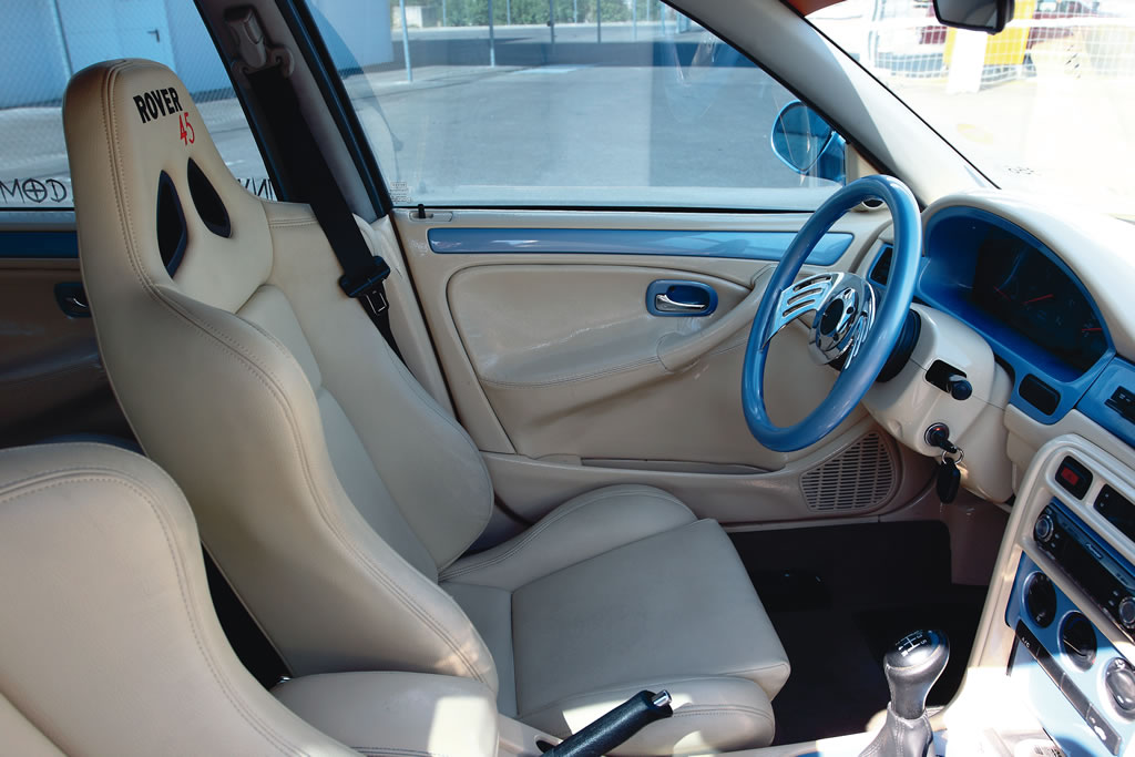 TUNING AMORÓS: ROVER 45 MADE IN ITALY