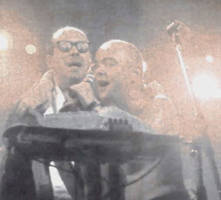 El Blog del Topo: La Biografía de Luca Prodan : compilada por el Topo