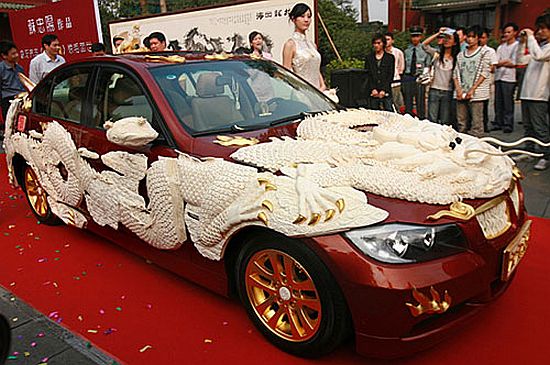 picturespost: 12 Absolutely Incredible Bling-Bling Vehicles