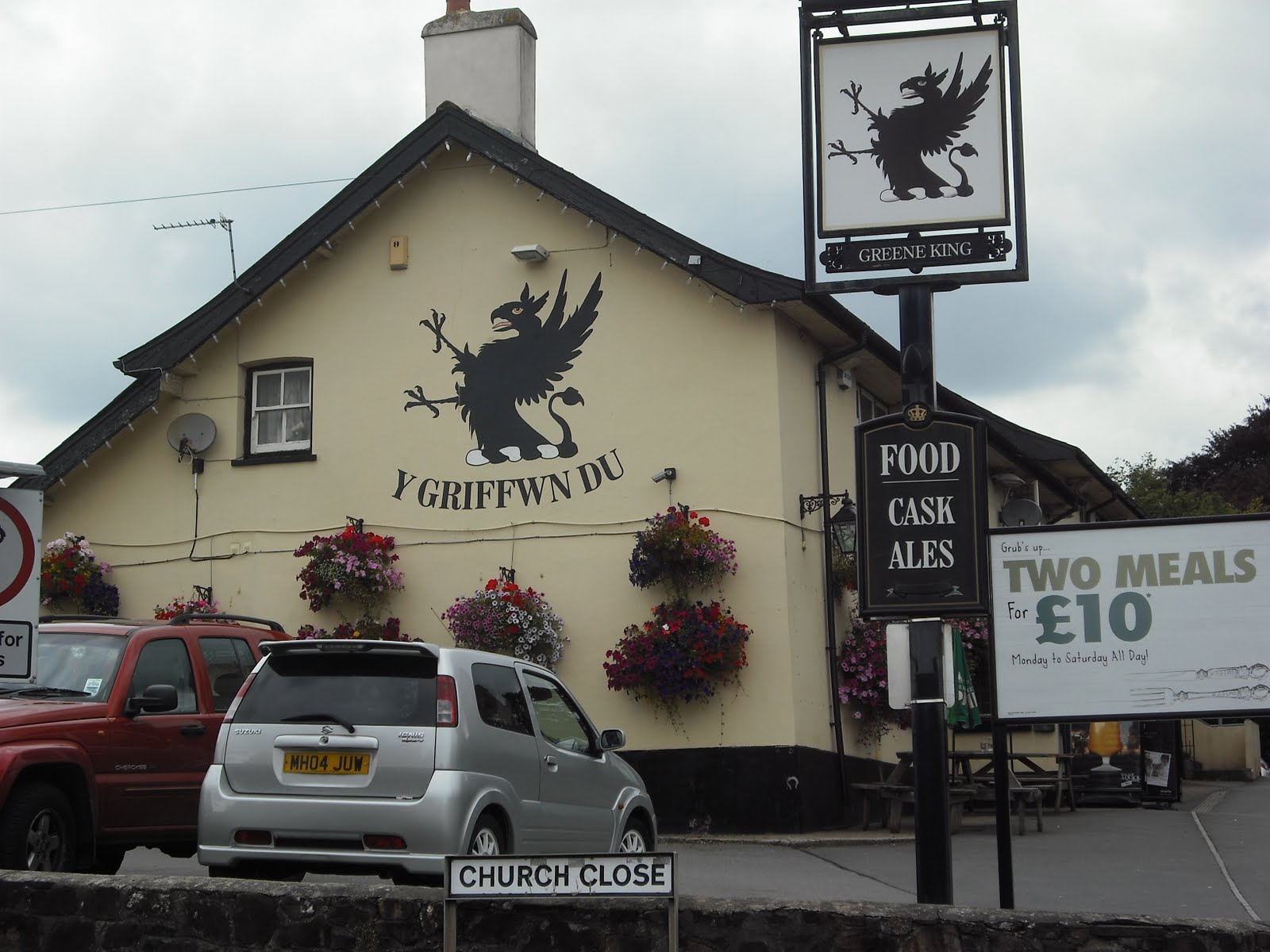 Drunken Ramblings: Cardiff Pub Walks: Roath to Lisvane - 3.5 miles