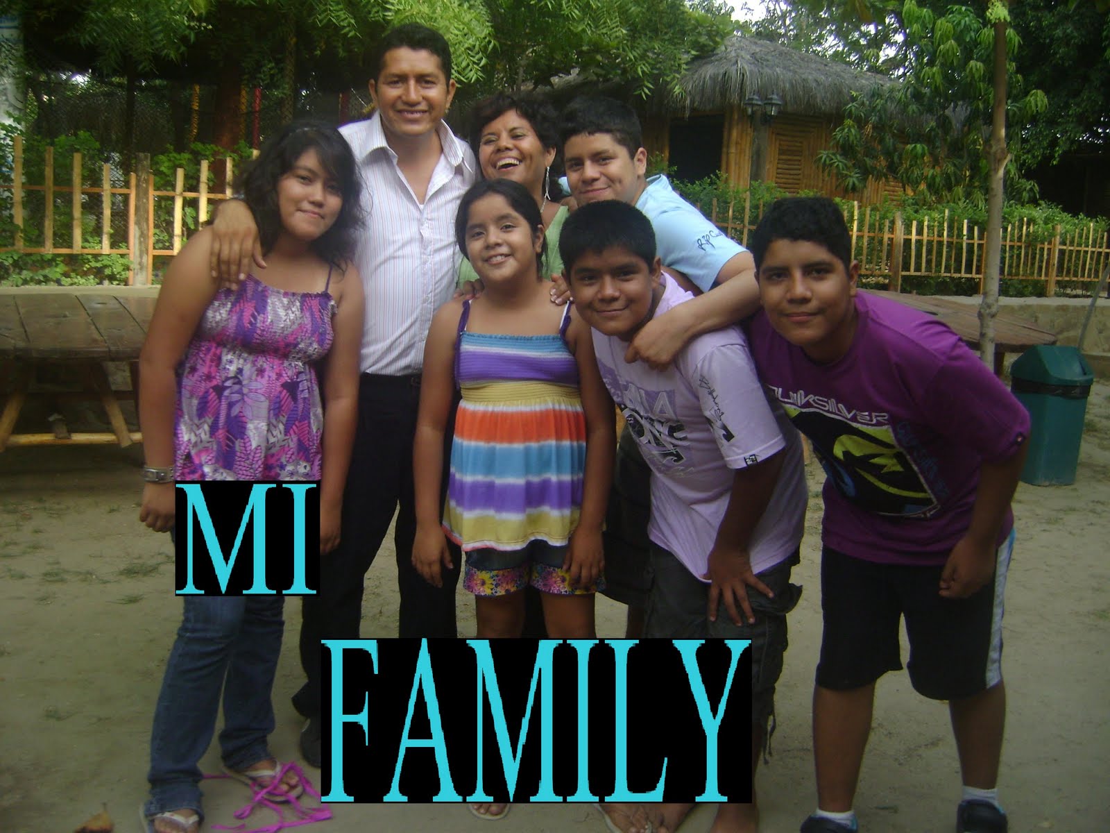 MY.FAMILY: MI FAMILIA