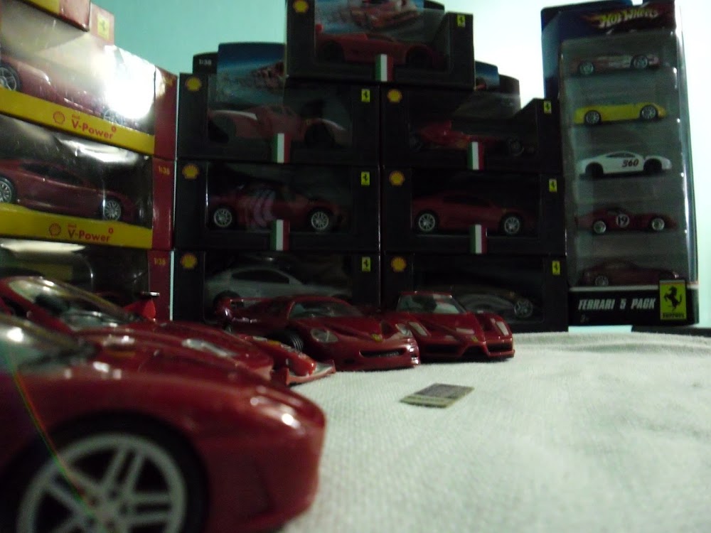 Evo's BLOG: Shell V-Power and Helix Ferrari toy car.(limited edition)