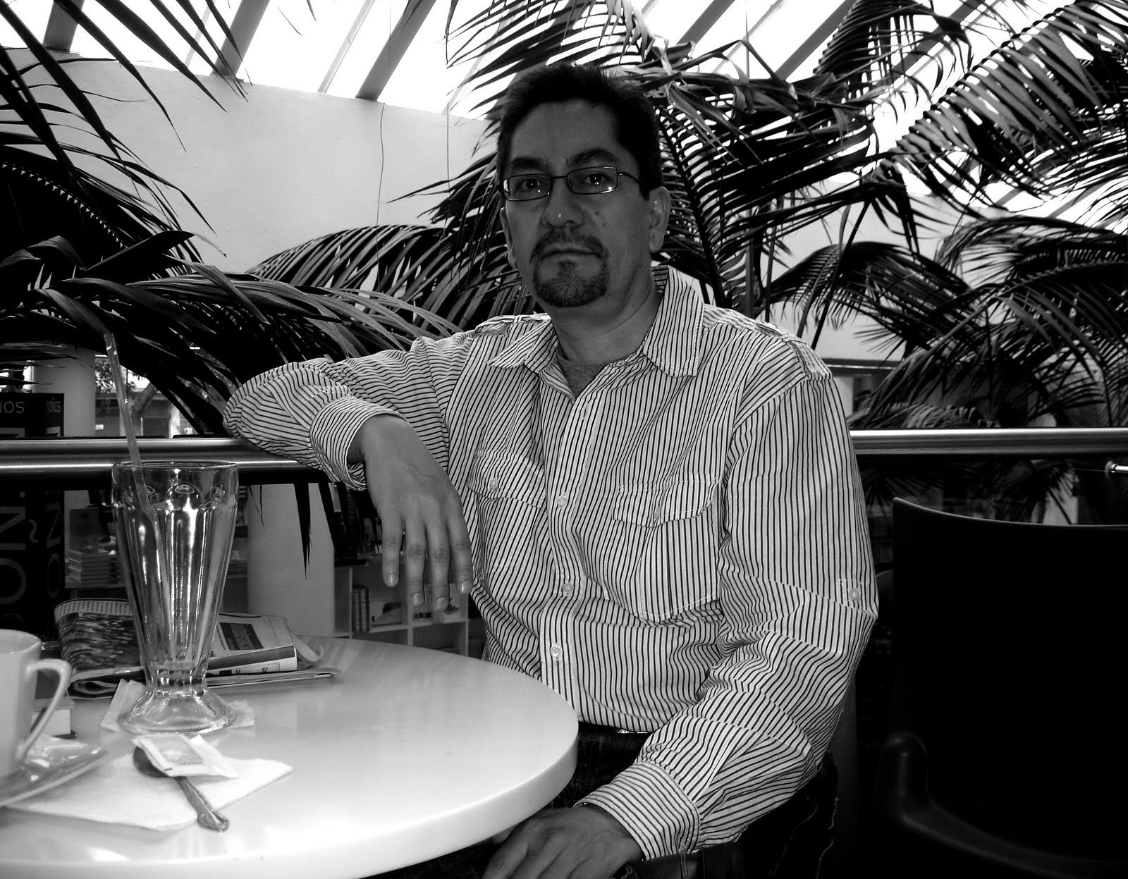 abartraba: Entrevista a Andrés Acosta