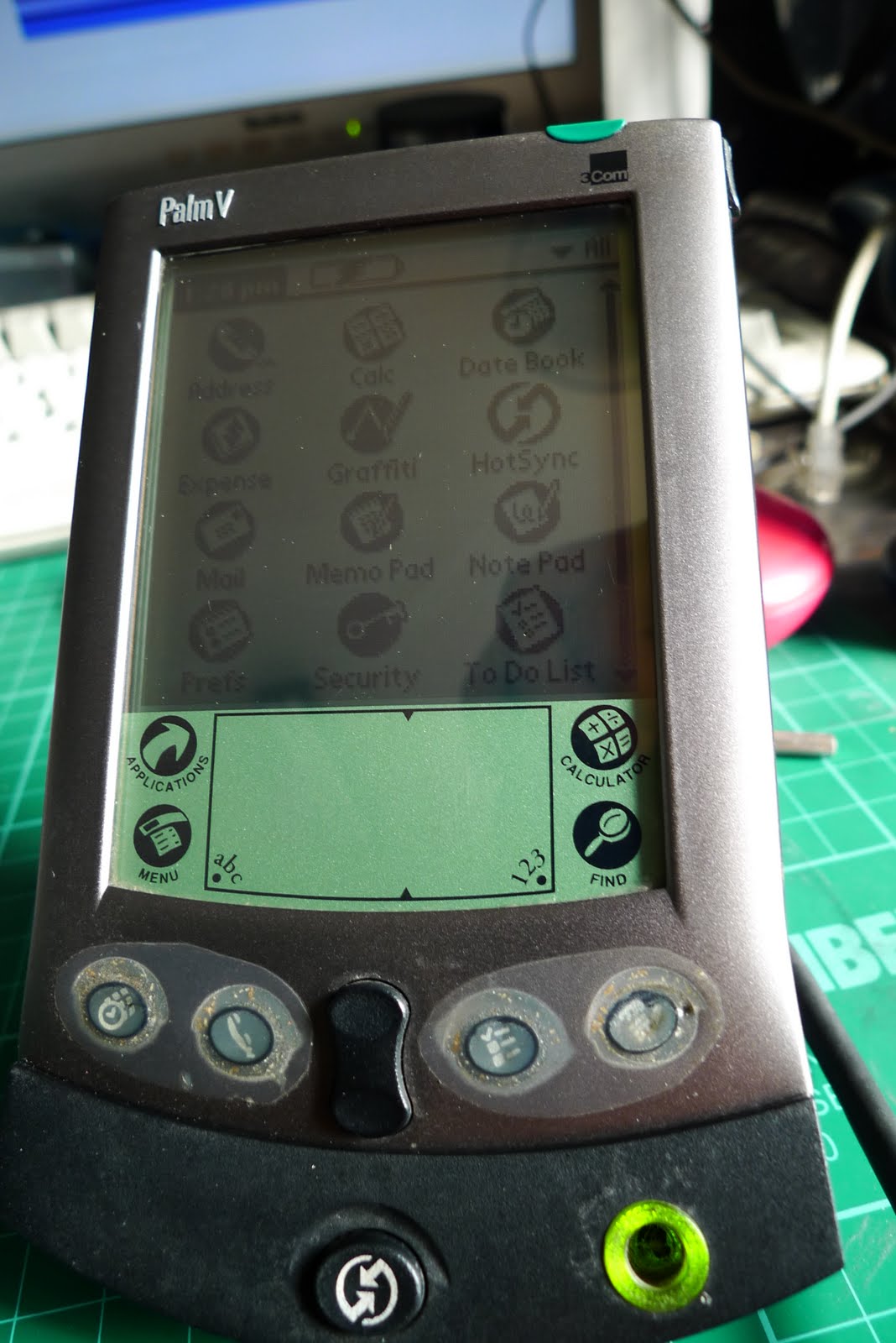 fildiscus: Reviving my old Palm V