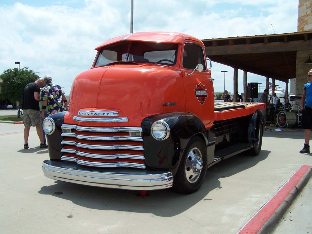 Underdog's Utterings: 1948 Chevrolet Cabover Truck