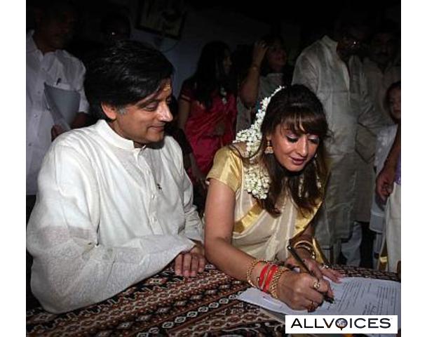 That's How It Really Works !!: Shashi Tharoor - Sunanda Pushkar Wedding Photos