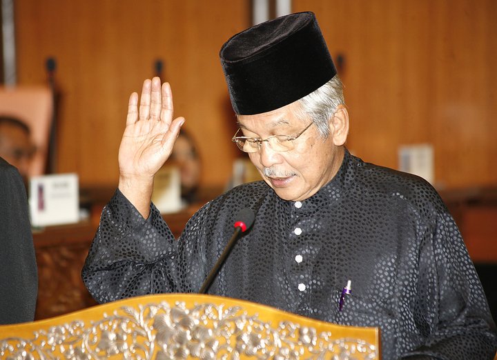 CEKATI TEMBAGA: Sekitar Majlis Angkat Sumpah Dato' Rahim Abd Rahman ...