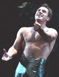 Shirtless Opera Singers: Battle of the Bulge: Erwin Schrott