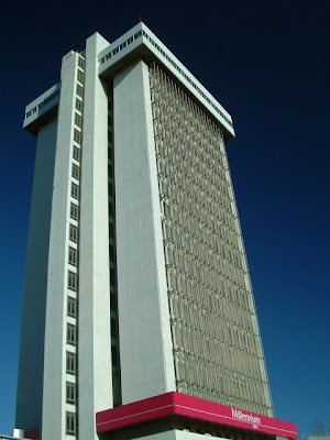 MOÇAMBIQUE MAGAZINE: Millennium bim entre os melhores de África