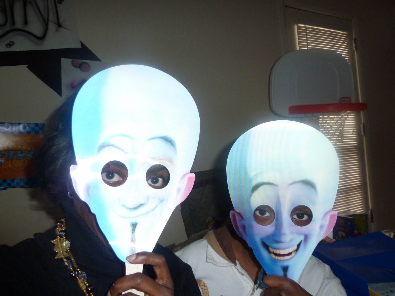 FREE IS MY LIFE: MOVIE REVIEW: Megamind in 3D + FREE online games