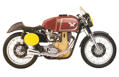 Mad Sunday Survivor : alma caferacer clubman ton-up y TT desde Triumph ...