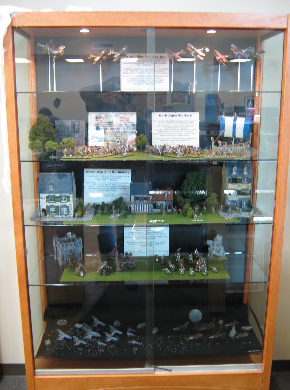 Kevin's Miniatures & Hobby Table: EWG Library Display
