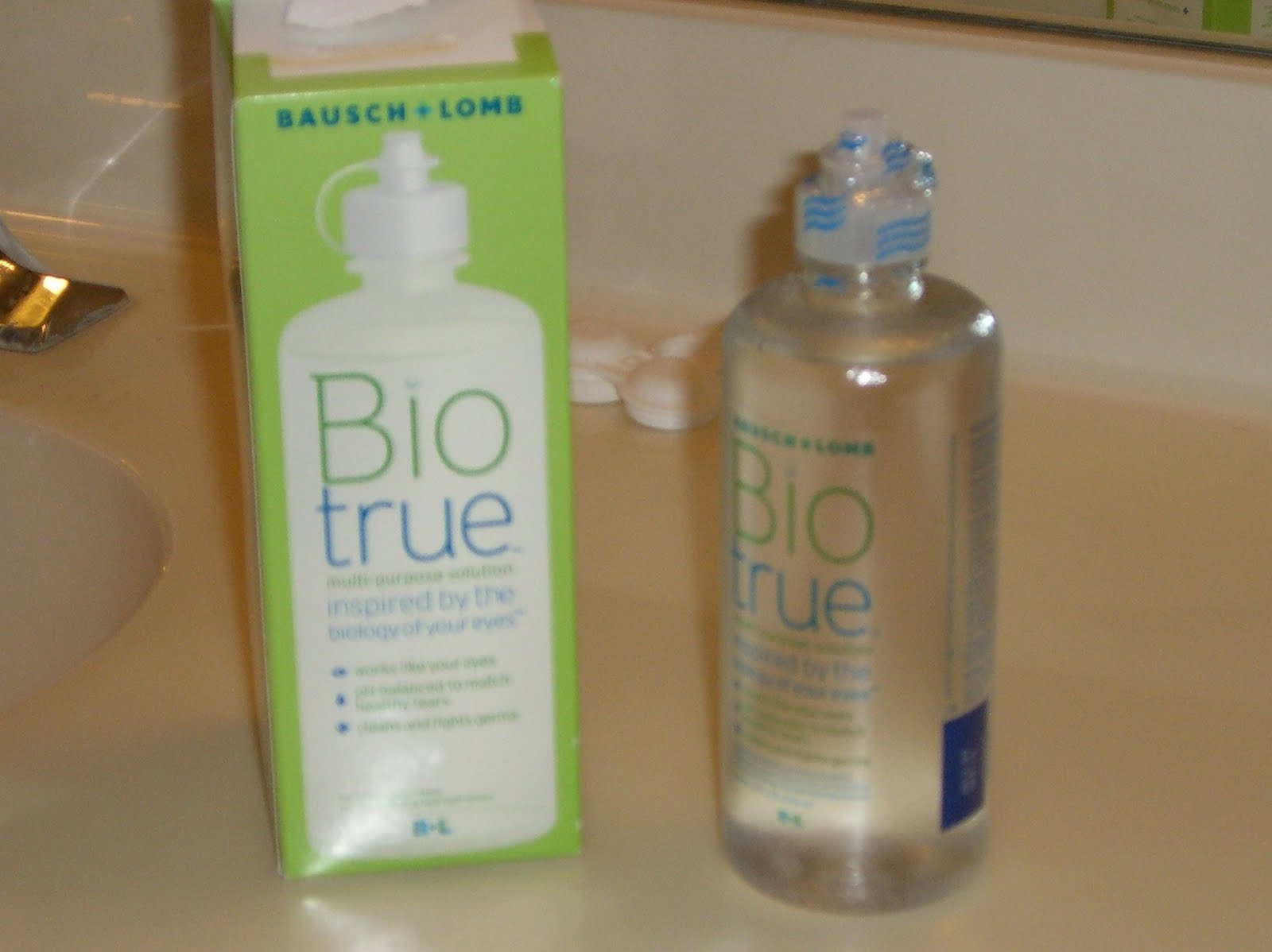 Hubs & Wifey and their incompatible allergies: Toothpaste and Contact ...