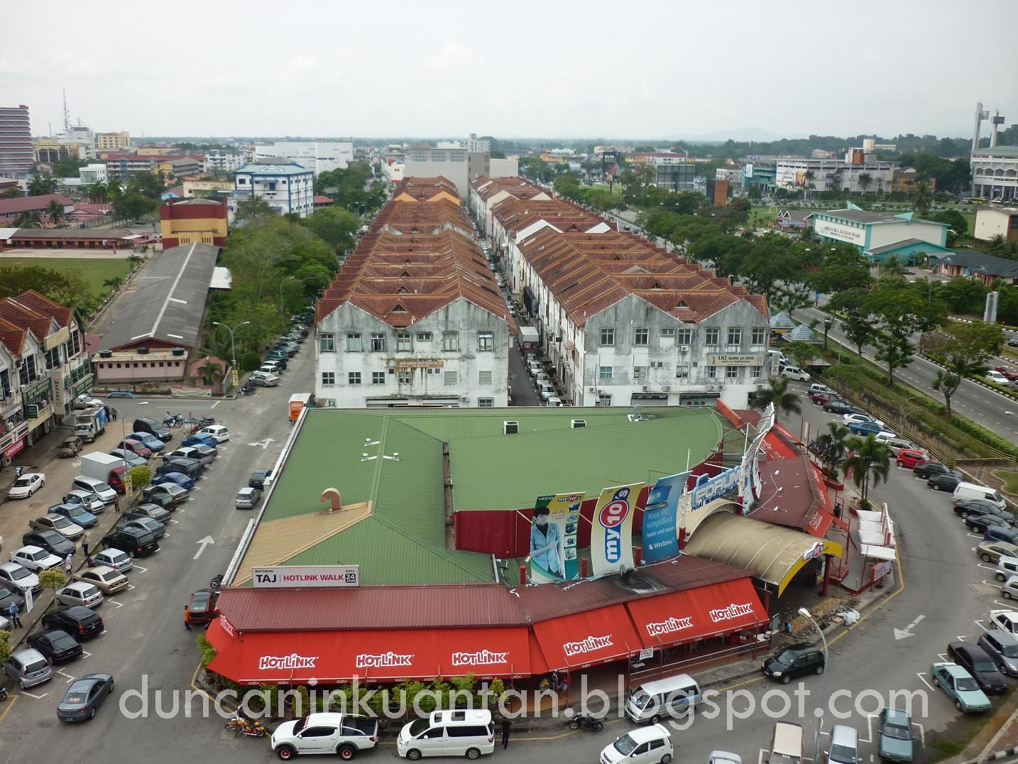 *The KUANTAN blog*: Berjaya Megamall roof, Kuantan
