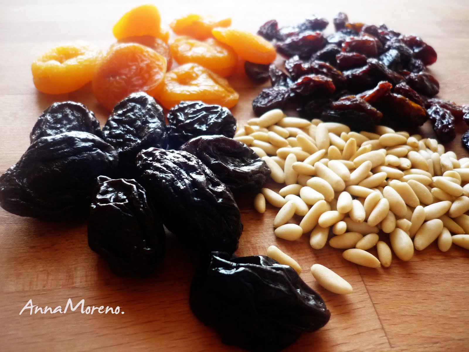 Buenas Migas. Blog de cocina de Anna Moreno.: CASSOLA DE BOTIFARRES AL ...