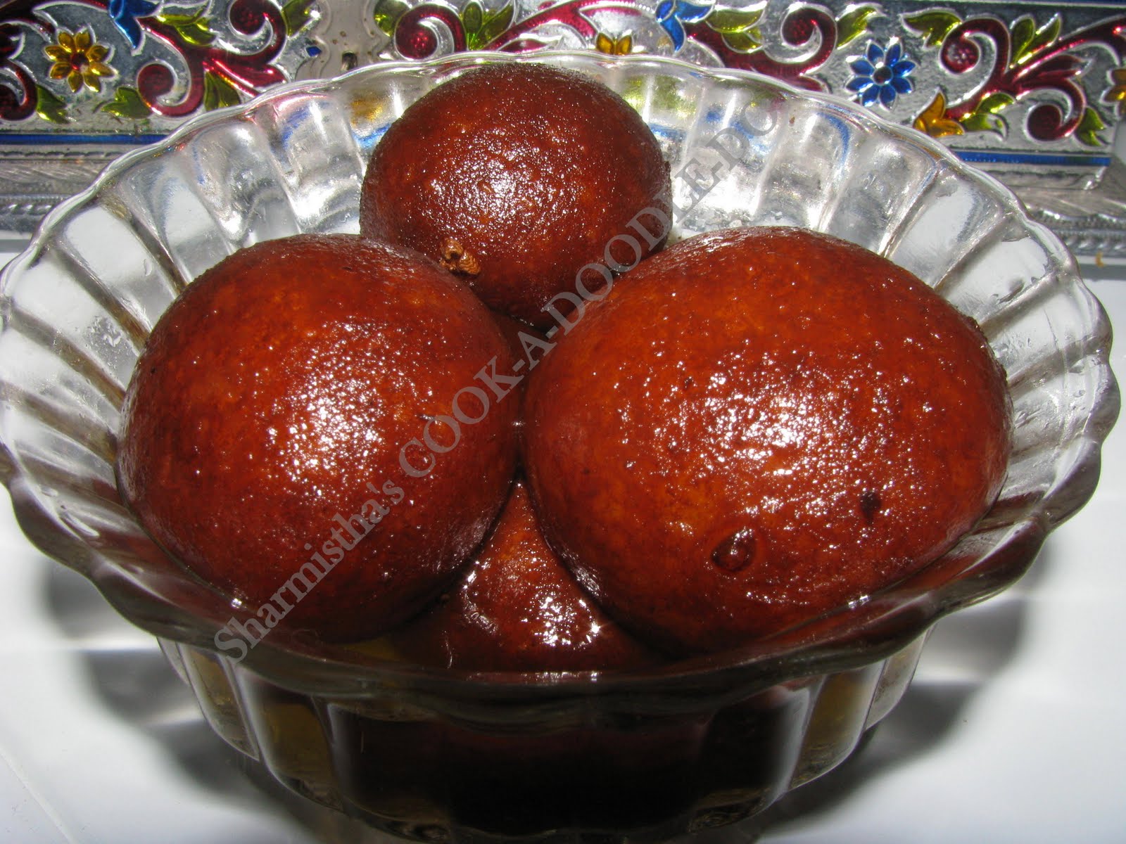 COOK-A-DOODLE-DO: Shubho Naboborshe Mishti Mukh with Pantua!