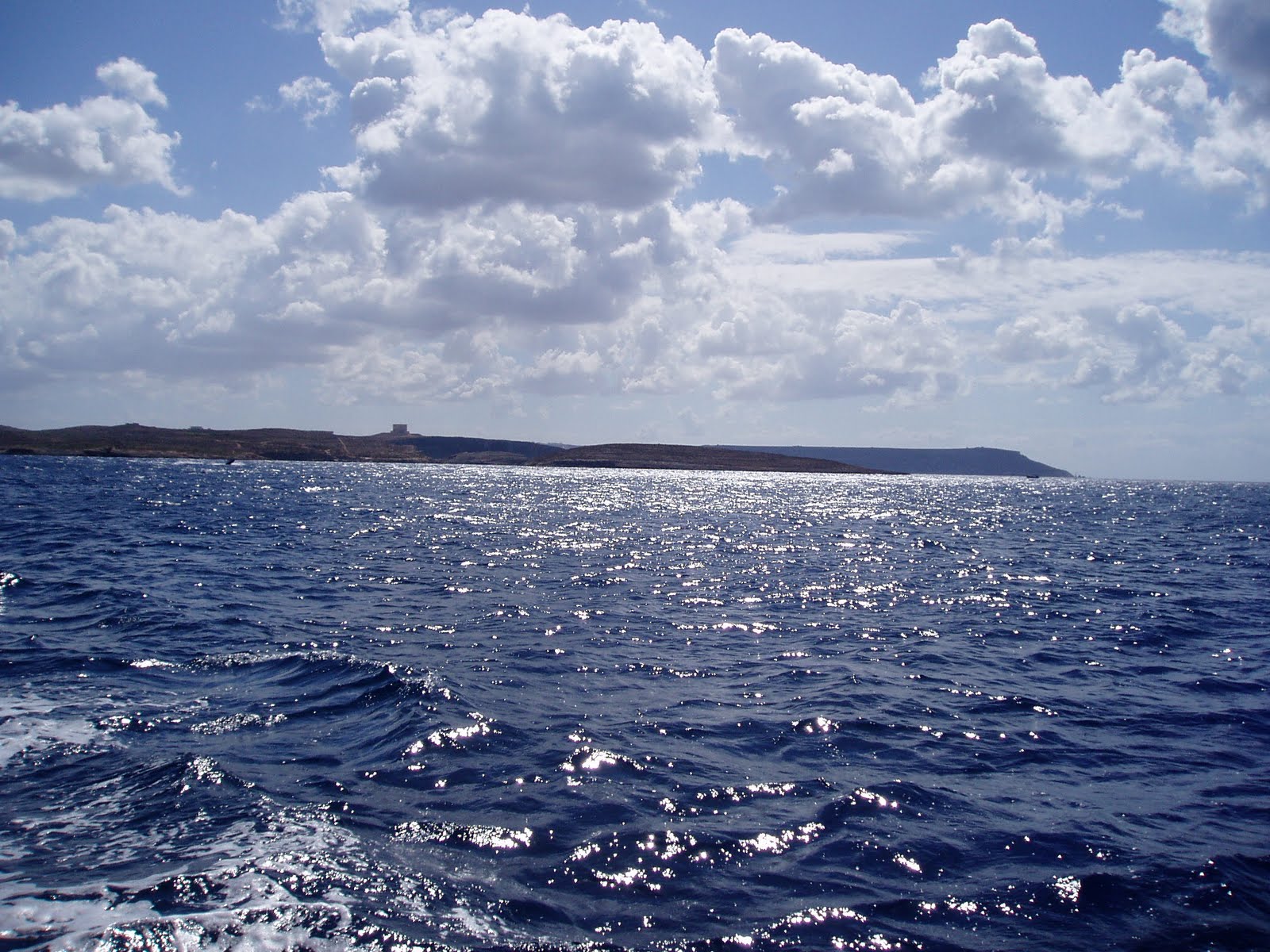 z b a t e r i - blog cu intentii bune: Expozitie de nori