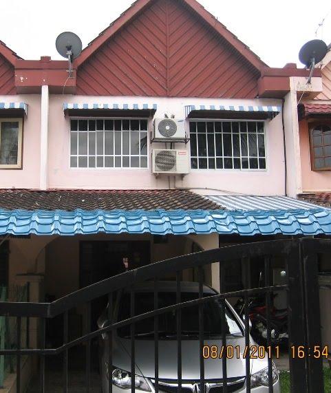 My Kuali: Awning baru kaler biru.