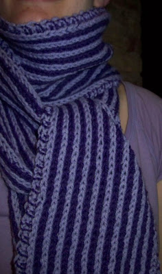 TrinKnitty: Knit One Below Scarf
