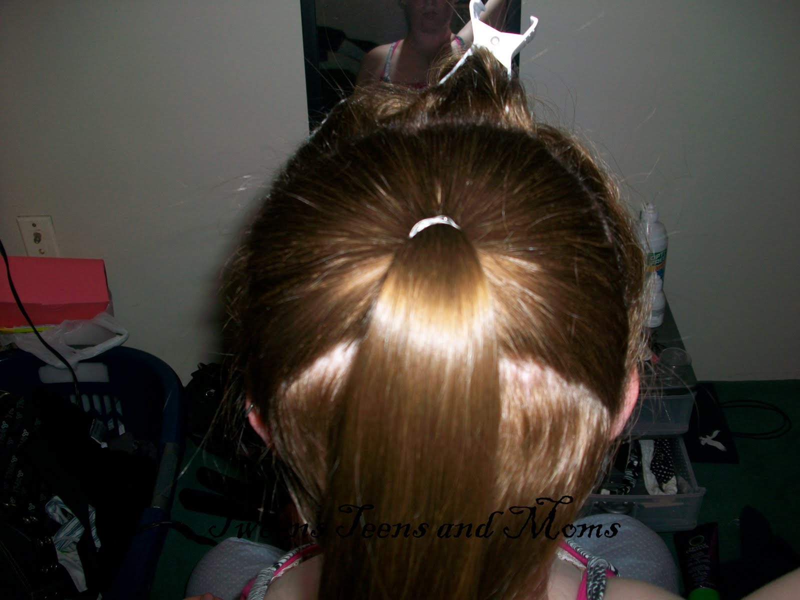 Tweens, Teens and Mom - Hairstyles for Older Girls: Punk'ed Up Pony