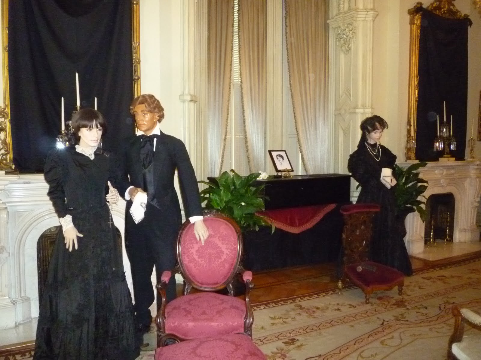 Adventures of Jeff and Jody: Woodruff-Fontaine House, Memphis, TN