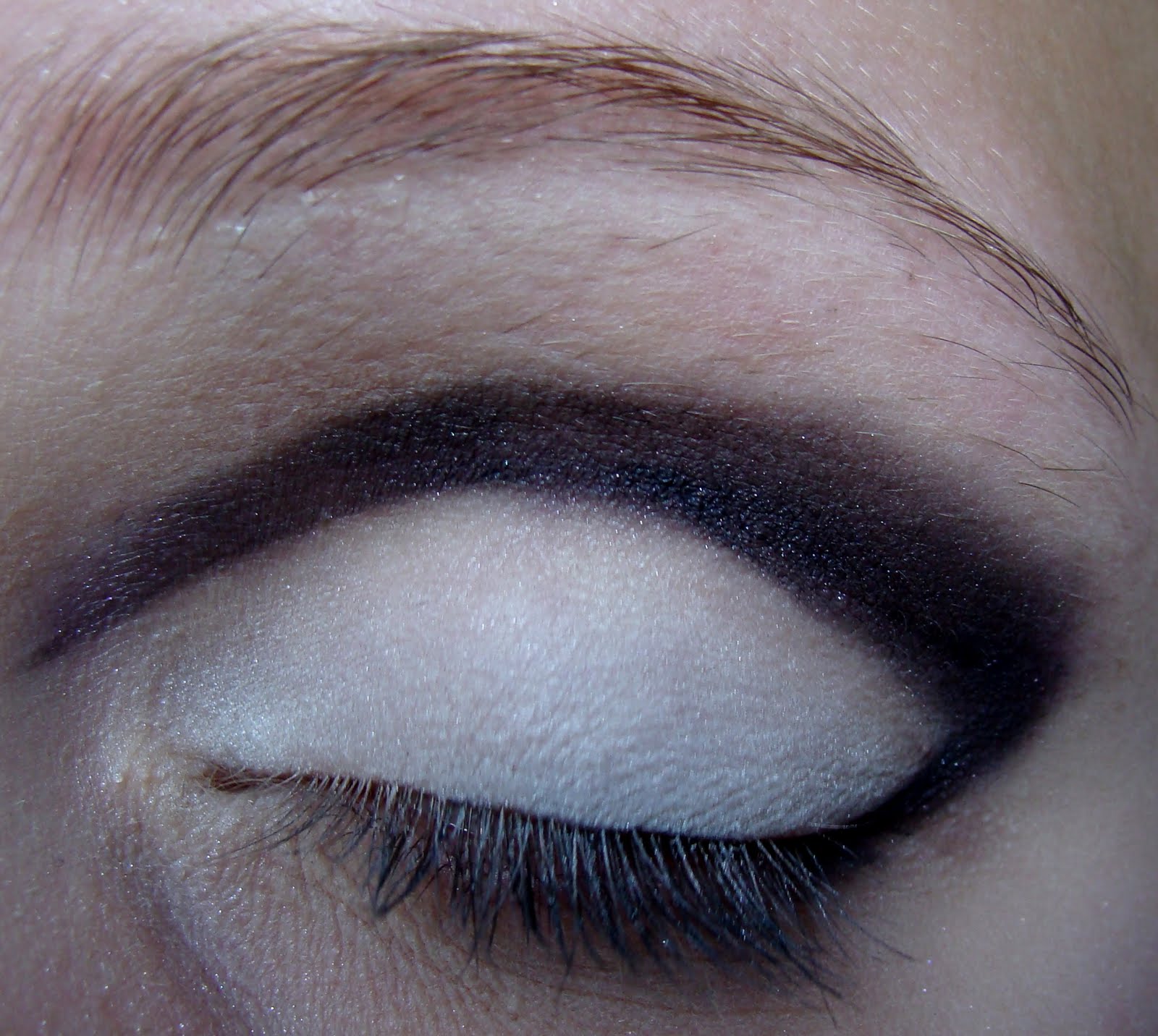 nukleopatra: black cut crease make up tutorial
