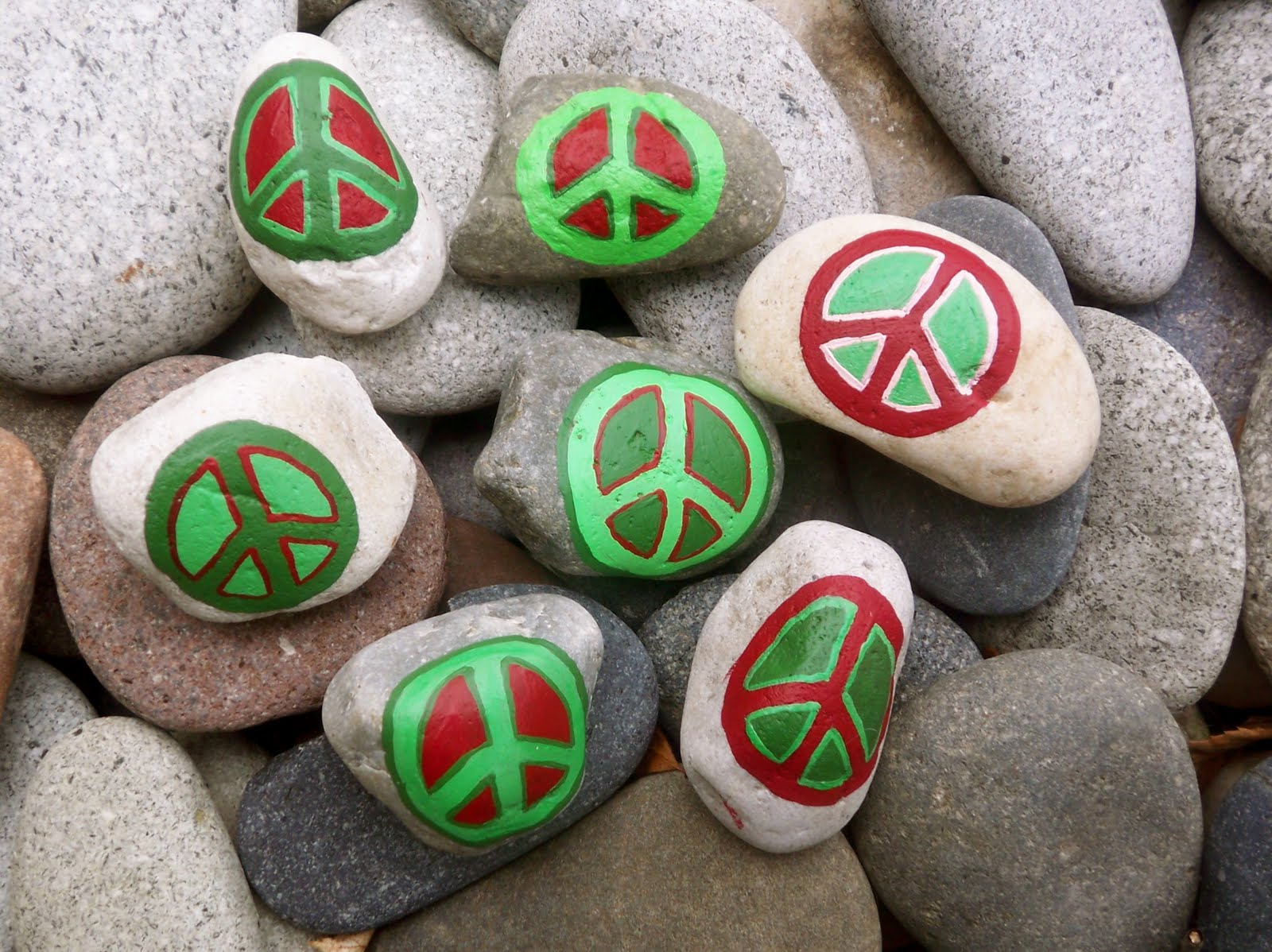 Peace Rocks: Happy Holidays on facebook!