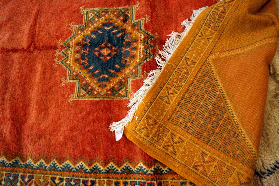 THE VIEW FROM FEZ: Beginners' Guide to Moroccan Carpets.