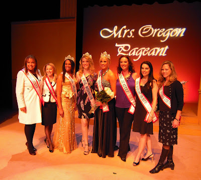 Elizabeth Larsen - Mrs. Washington America 2009: Mrs. Oregon America 2010