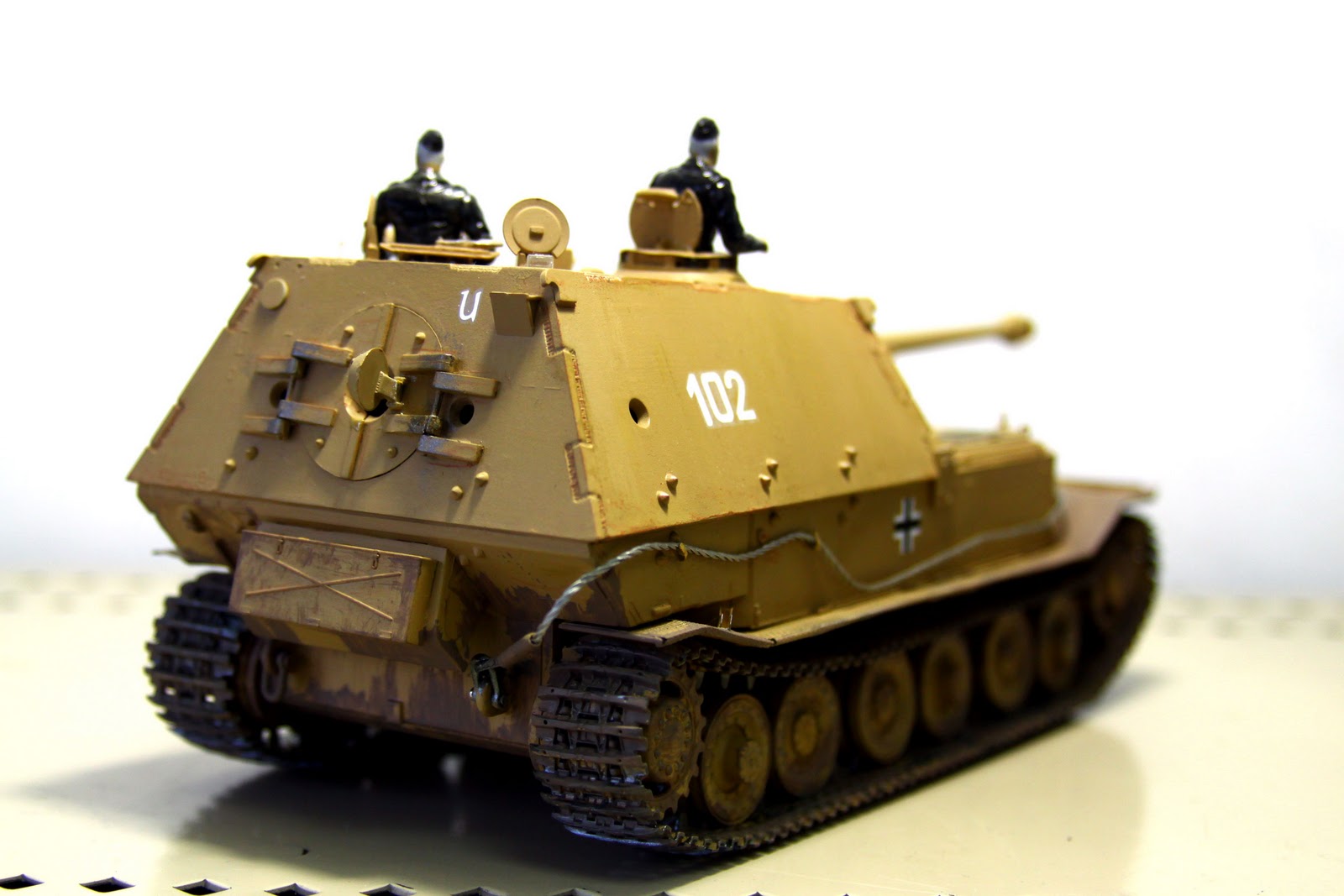 Military Scale Models: [DRAGON] Sd.Kfz.184 Elephant