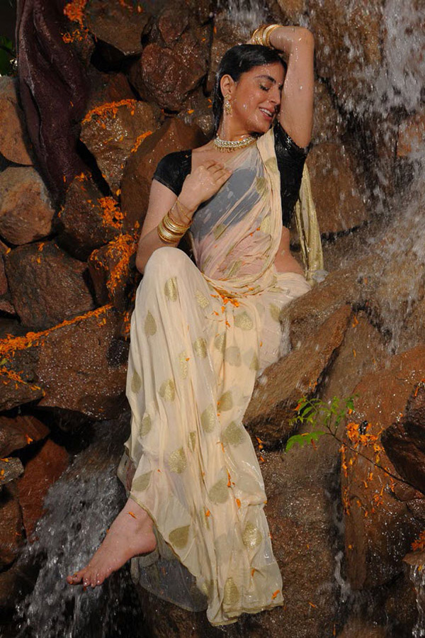 Kothi Mooka Movie Stills Gallery