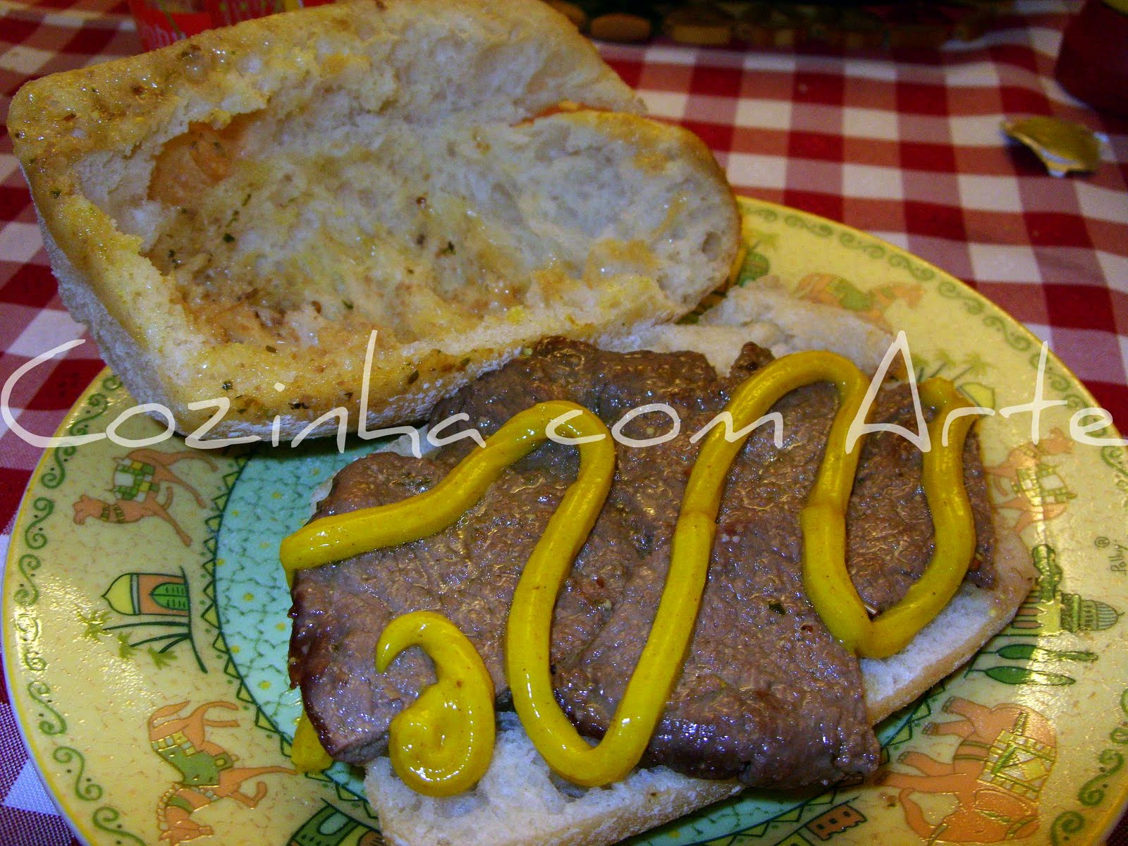 Cozinha com Arte: prego no pão