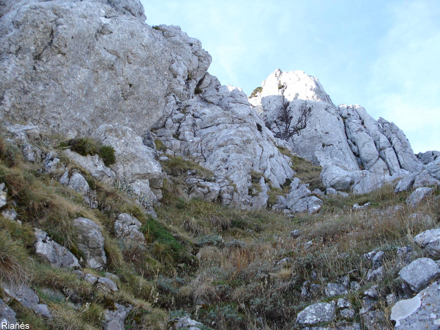 la fuente del abedul: Ascensión al Cueto Ancino