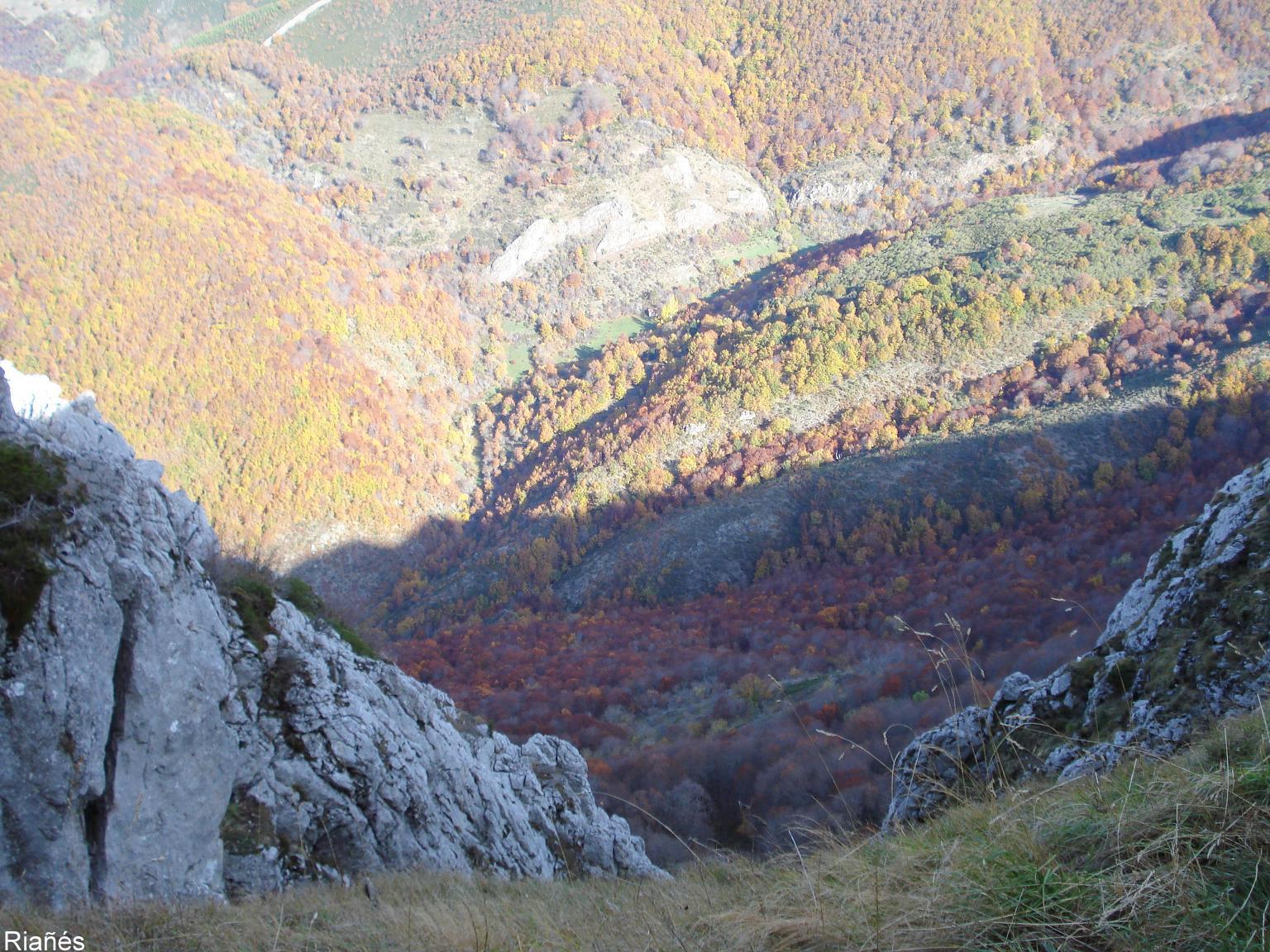 la fuente del abedul: Ascensión al Cueto Ancino
