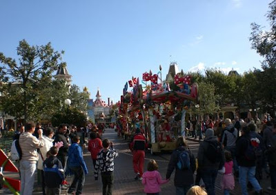 Eurodisney - Disneyland Paris: Minnies Party Train Show