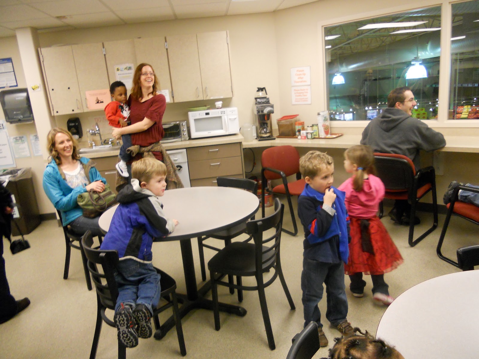 Little Acorns: Field Trip: Central Market Grocery Store