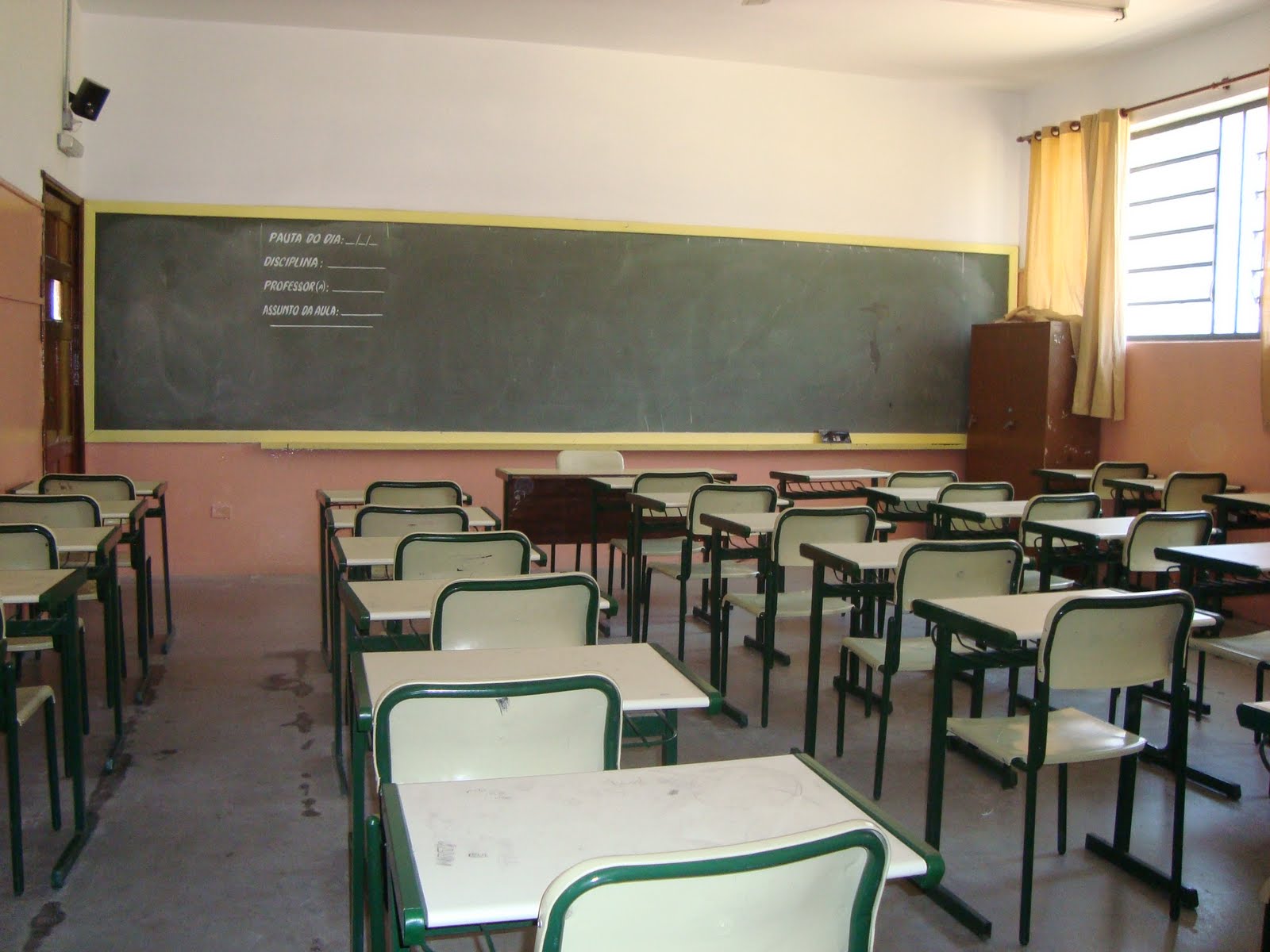 E.E Vicente Luís Grosso: Sala de aula