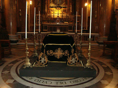 ORBIS CATHOLICVS: From Rome: how to make a catafalque...