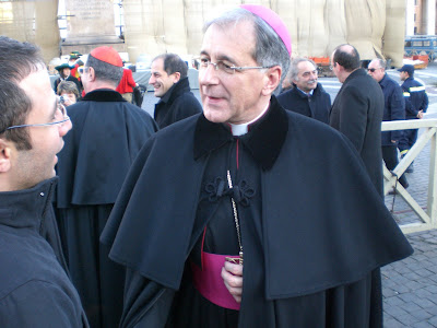 ORBIS CATHOLICVS: Custom: the winter cappa (cape)...