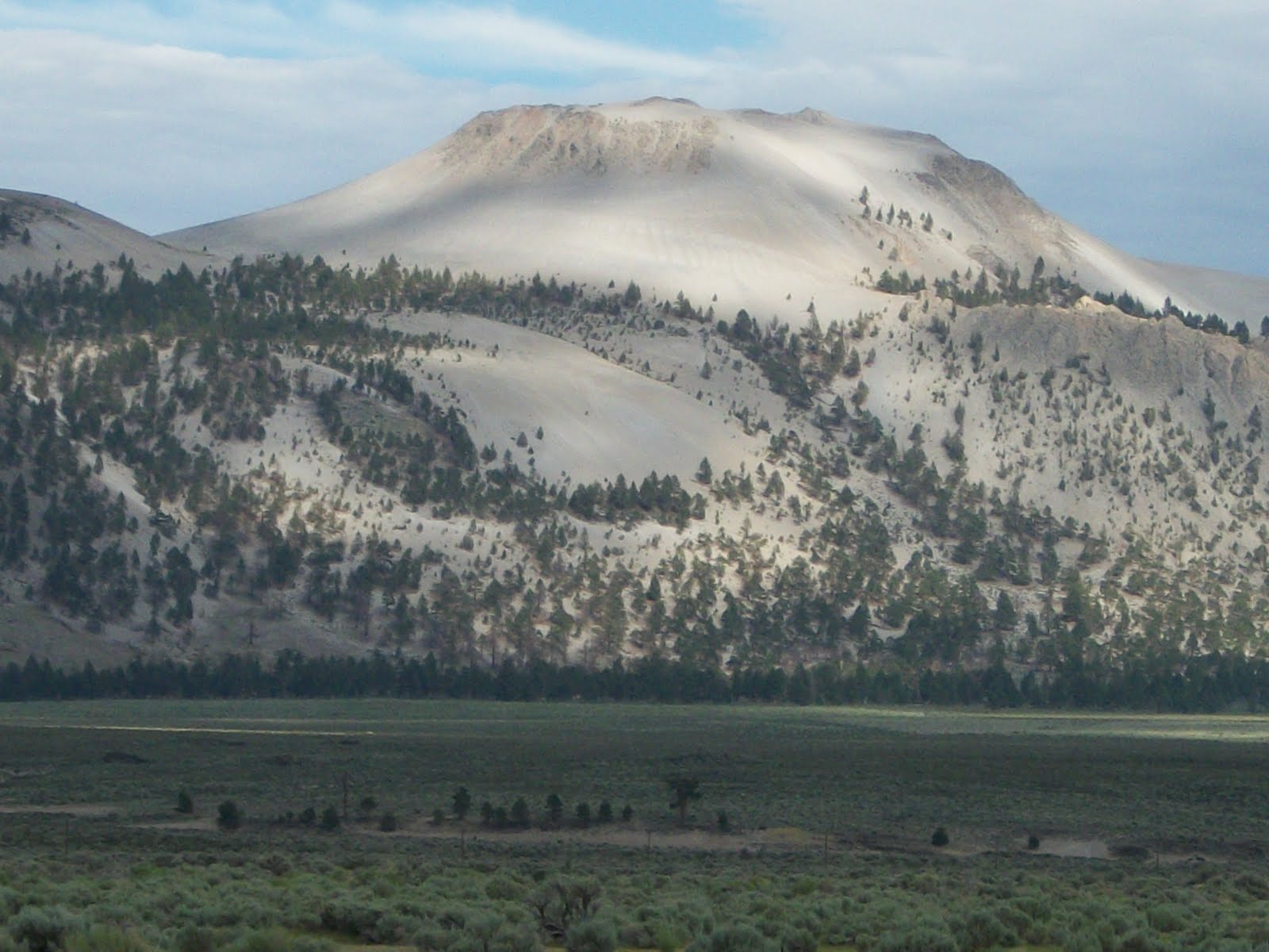 Mono Craters Volcano Panum Crater A California Volcano — Flying