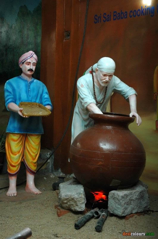 Sai Wallpaper: Baba Idolised