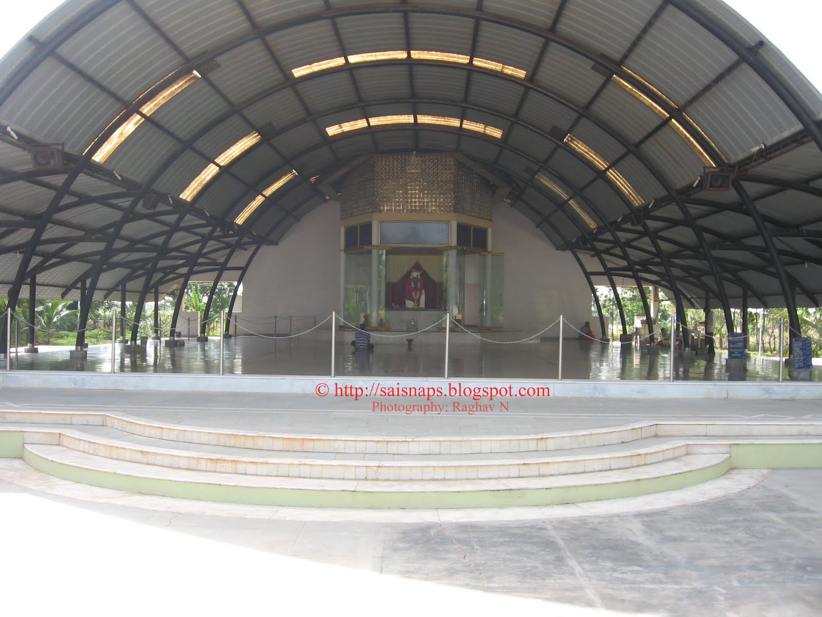 Sai Wallpaper: Shri Shirdi ke Sai Baba Mandir, Avathi Post, Devanahalli ...