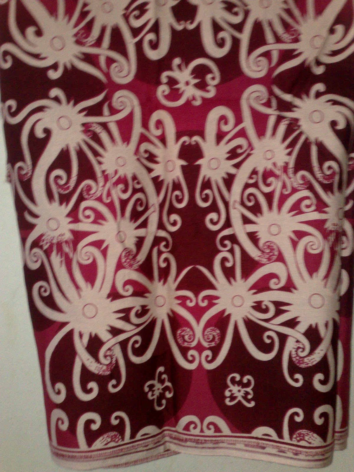 Salam Borneo: BATIK SARONG SARAWAK - CONTOH PADANAN