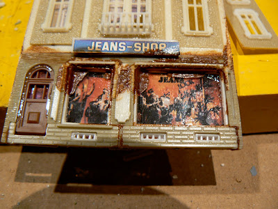 quinntopia - An N Scale blog: Restoring an eBay Junk Building