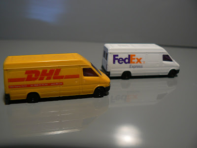 quinntopia - An N Scale blog: N Scale Cars!