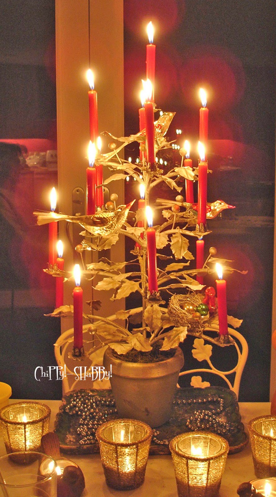 ChiPPy! - SHaBBy!: **ChiPPy!-SHaBBy!** ViNtaGe Tole Christmas Tree!*!*!