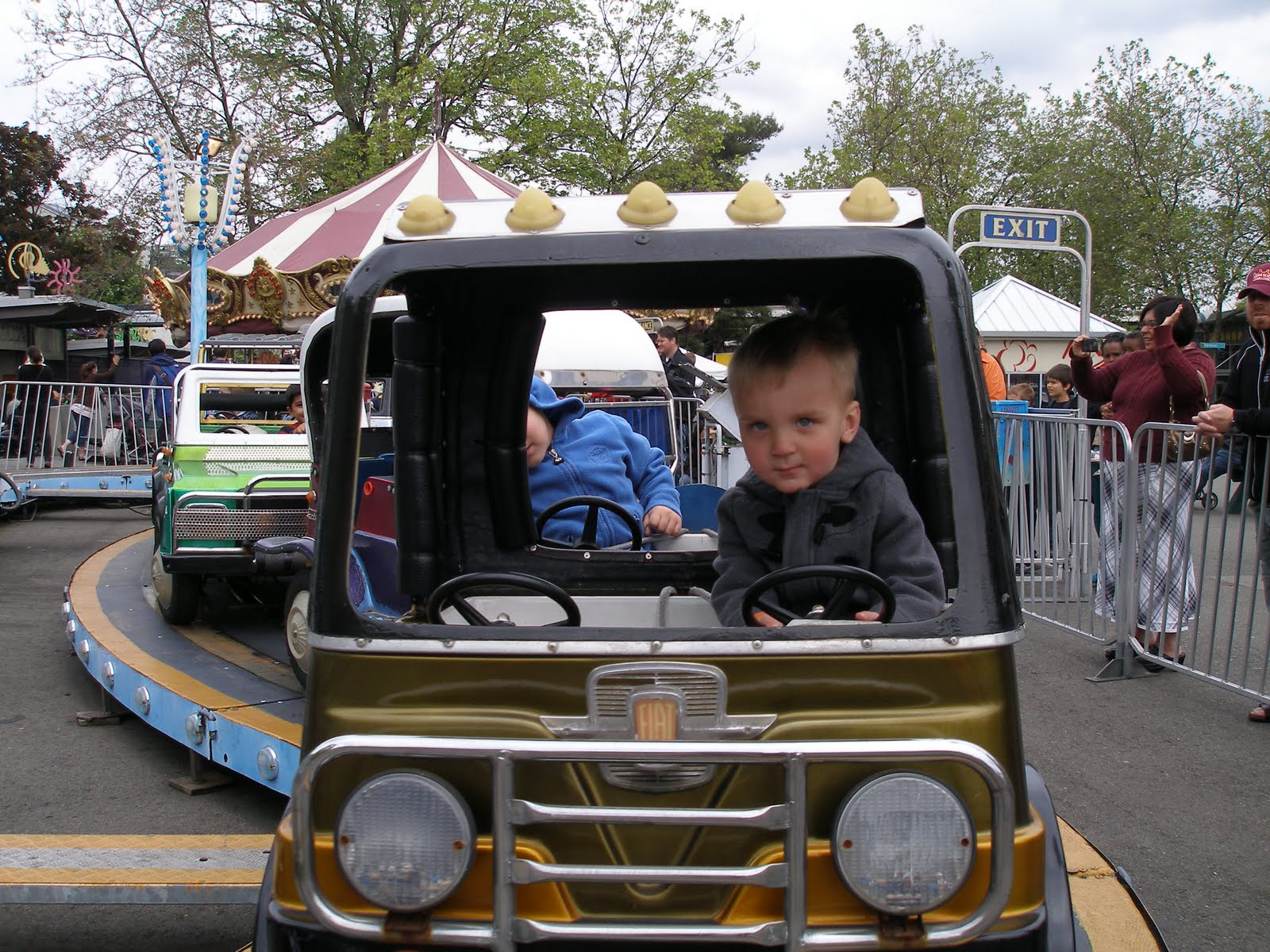 Oh The Places We'll Go!: Seattle - Fun Forest Amusement Center
