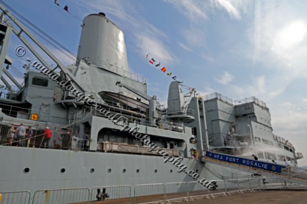Dougie Coull Photography: RFA Fort Rosalie Visits Greenock