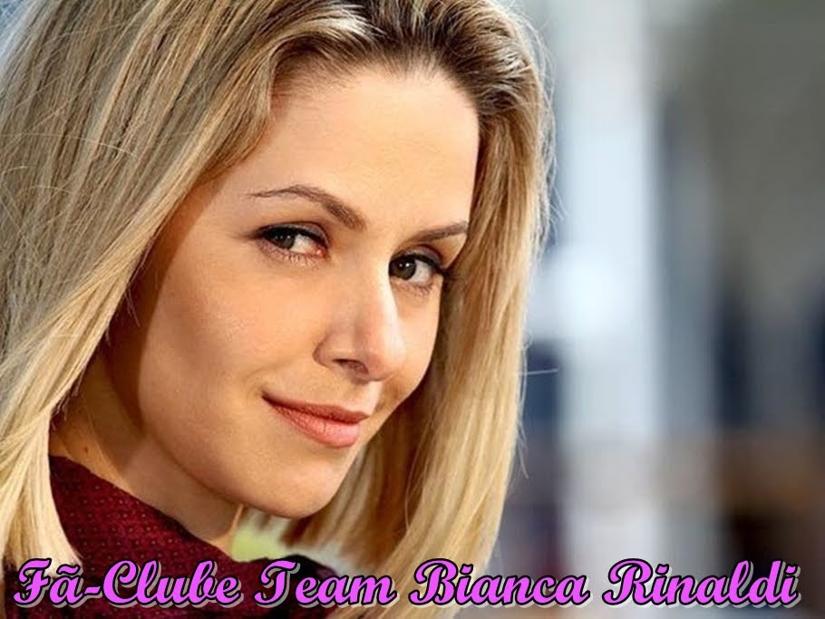 Team Bianca Rinaldi: Bianca Rinaldi leva as filhas gêmeas ao teatro