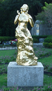 Graving Blog: Chin Pao San Cemetery